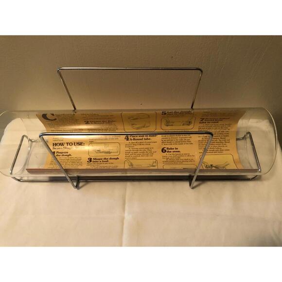 Pyrex | Kitchen | Vintage Pyrex Bake A Round Glass Bread Baking Tube ...